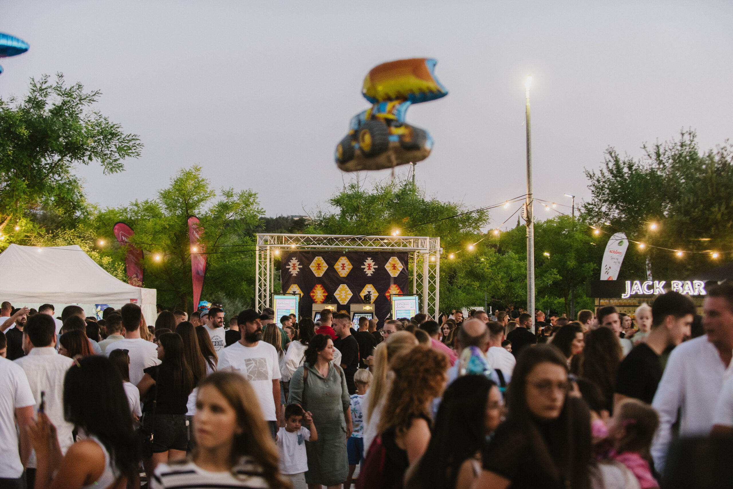Poznat food line-up za Street Food Fest! - Obican radio